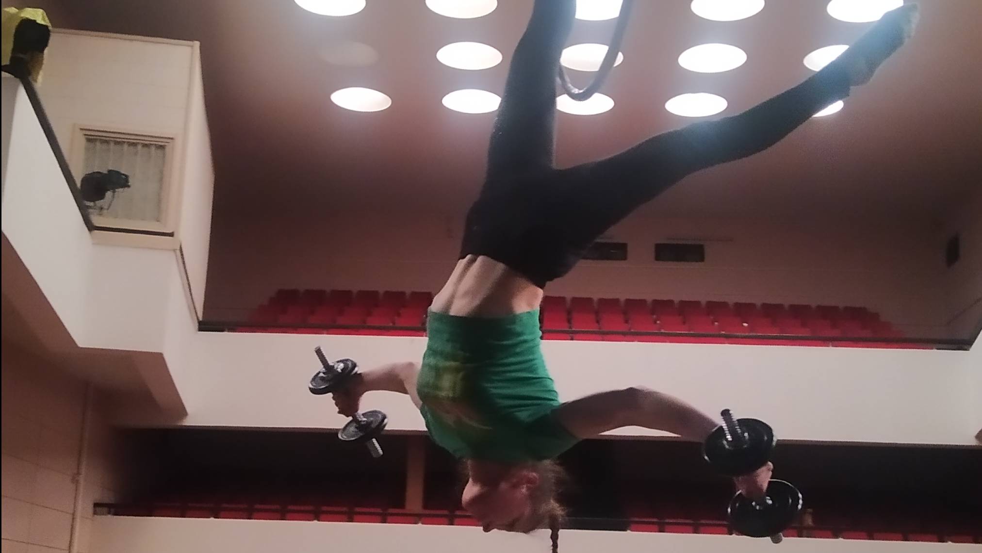 Авторская методика "Aircircusfit"- Cистема №7 "Воздушное кольцо" ( упр. во вращении и раскачке)