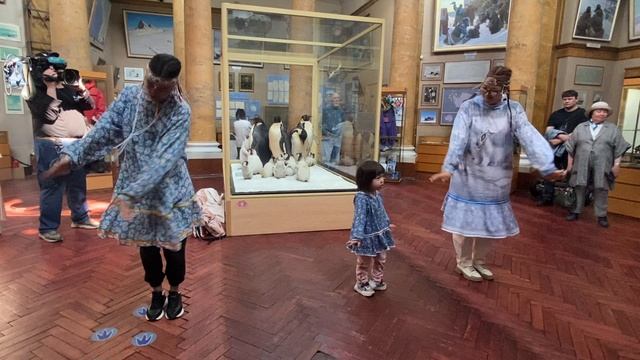 К 95-летию со дня рождения Юрия Сергеевича Рытхэу. Чукотский ансамбль