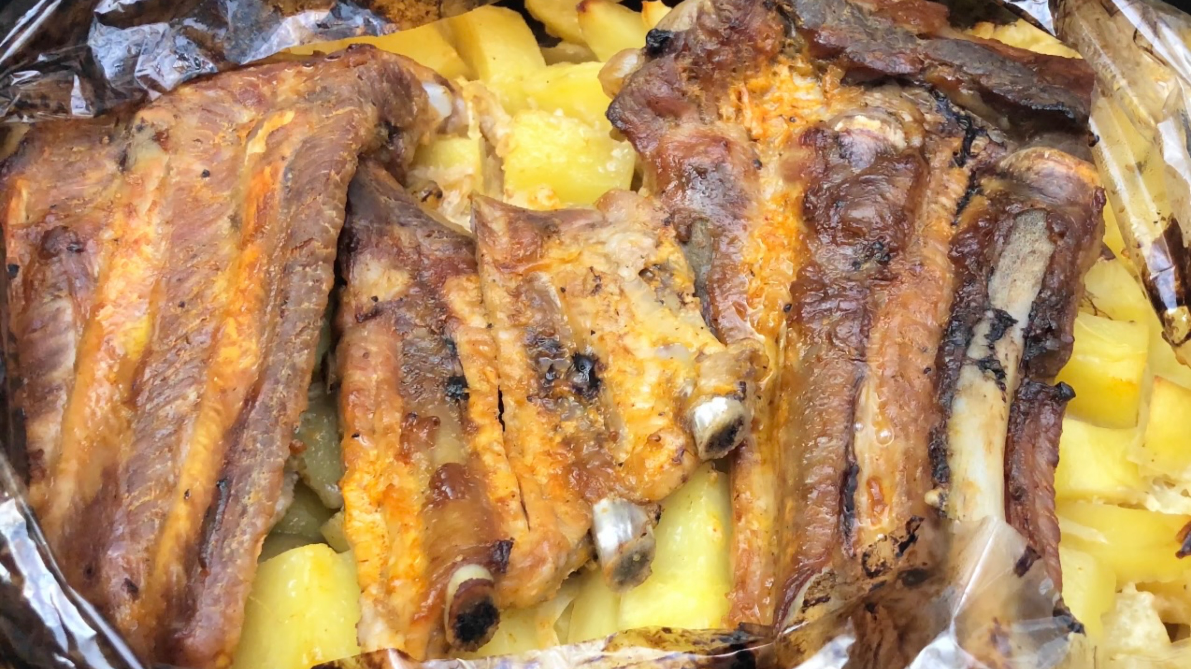 Эти СВИНЫЕ РЕБРЫШКИ понравятся ВСЕМ! Простой рецепт УЖИНА в ДУХОВКЕ! Будете готовить снова!