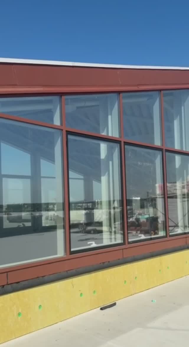 Завершили зенитные фонари на кампусе УрФУ