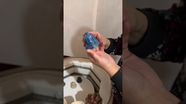 Разгрузка печи после обжига. Глина Светлячок
