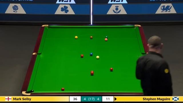 стол с зеленым сукном..игра..Селби - Макгваер.