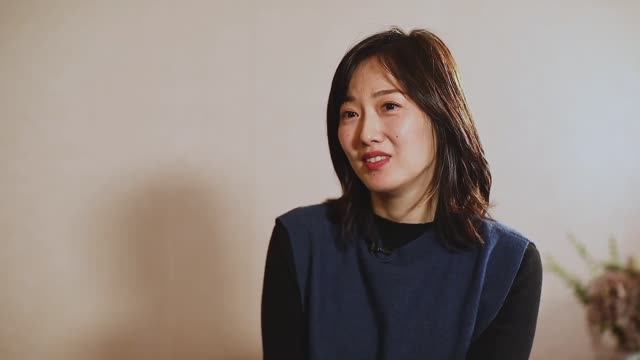 中国女演员很难｜ 想做演员准备挨饿5年｜现在是男权社会｜表演艺术｜中国的话剧｜短视频在麻痹人｜大家被催眠了｜这个世界也会退步