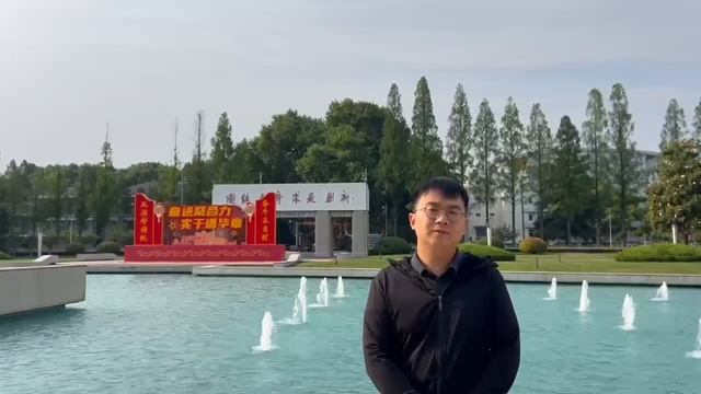 Поздравление Ли Вэньчжэня