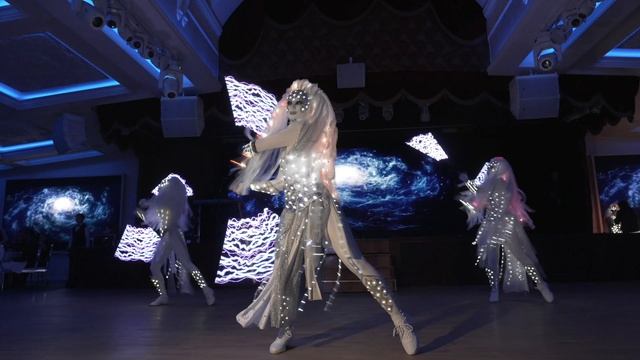 НОВОГОДНЯЯ НОЧЬ В БАНКЕТНОМ ЗАЛЕ «ТРИУМФ»