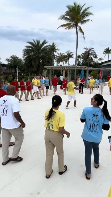 Футболки, утро, дискотека #океан #joyisland