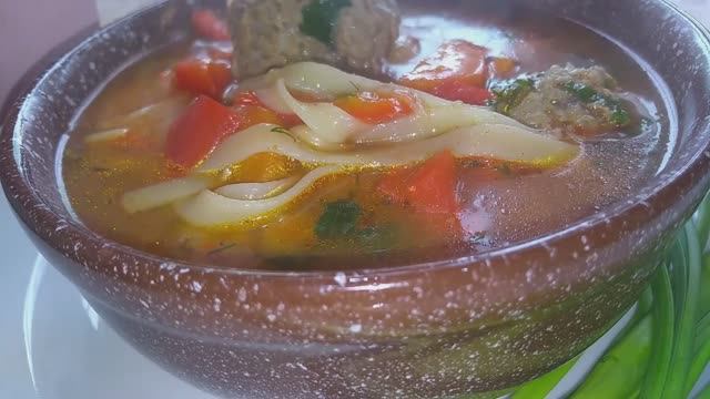 ТАКОЙ СУП вы ещё ТОЧНО НЕ ЕЛИ! Вкуснота! А ещё  курица с рисом. Мало ККАЛ!