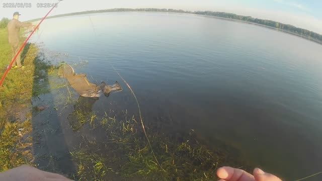 Ловля лещя плотвы и язя на реке Обь. Часть 2.