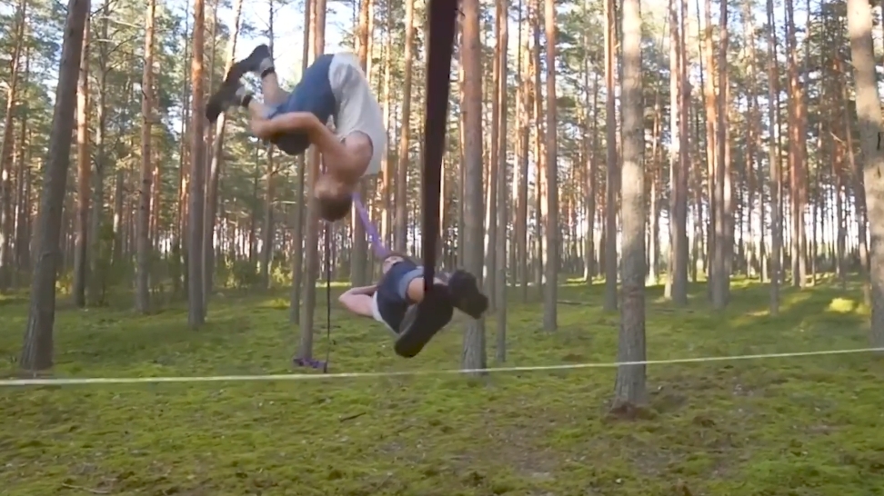 А ты так сможешь? Крутые трюки.