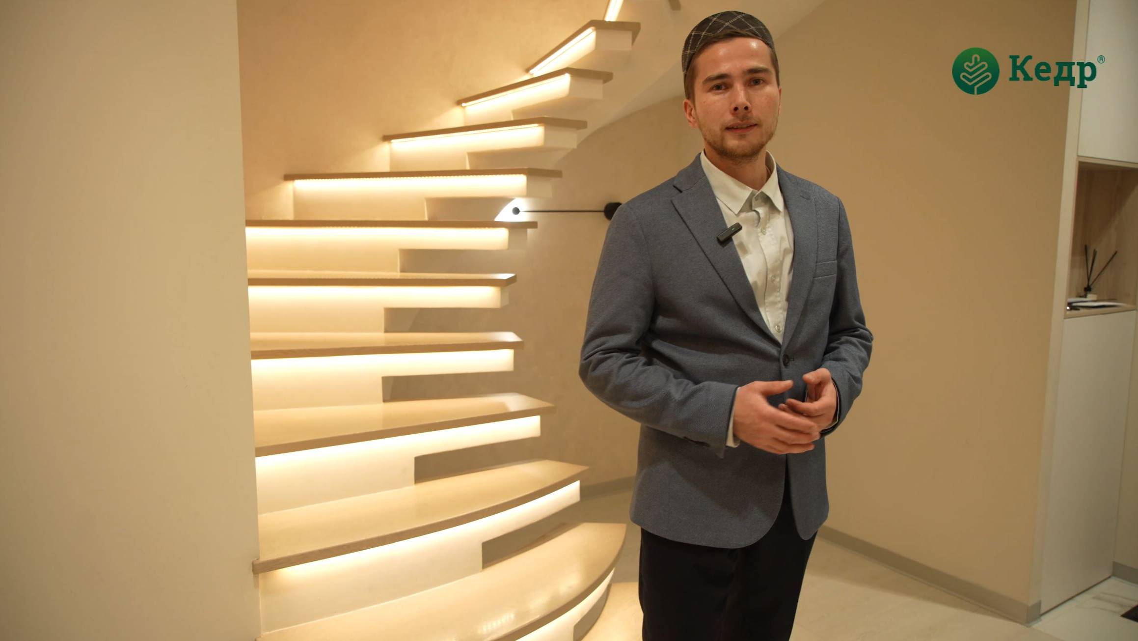 Парящая лестница на металлокаркасе без ограждений #рмкедр #лестницыказань