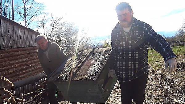 🐝 ПАСЕКА С НУЛЯ: УЛЬЯ НА РЕМОНТ | Holzfforma