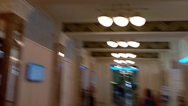 Северный Речной вокзал Москва.Зал ожидания после реставрации, красота! магазин сувениров, экспозиции