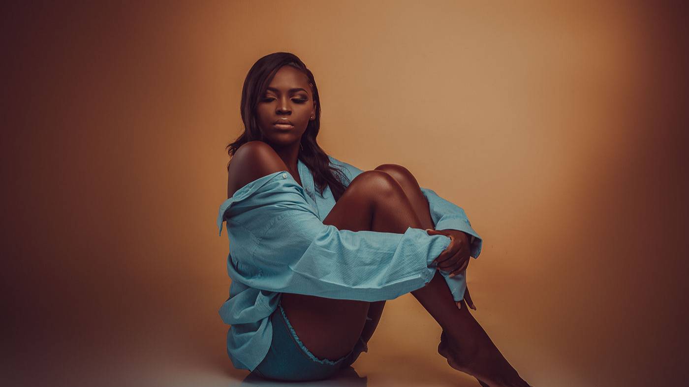 Дина Африка.  Часть 2  Мокрое платье.