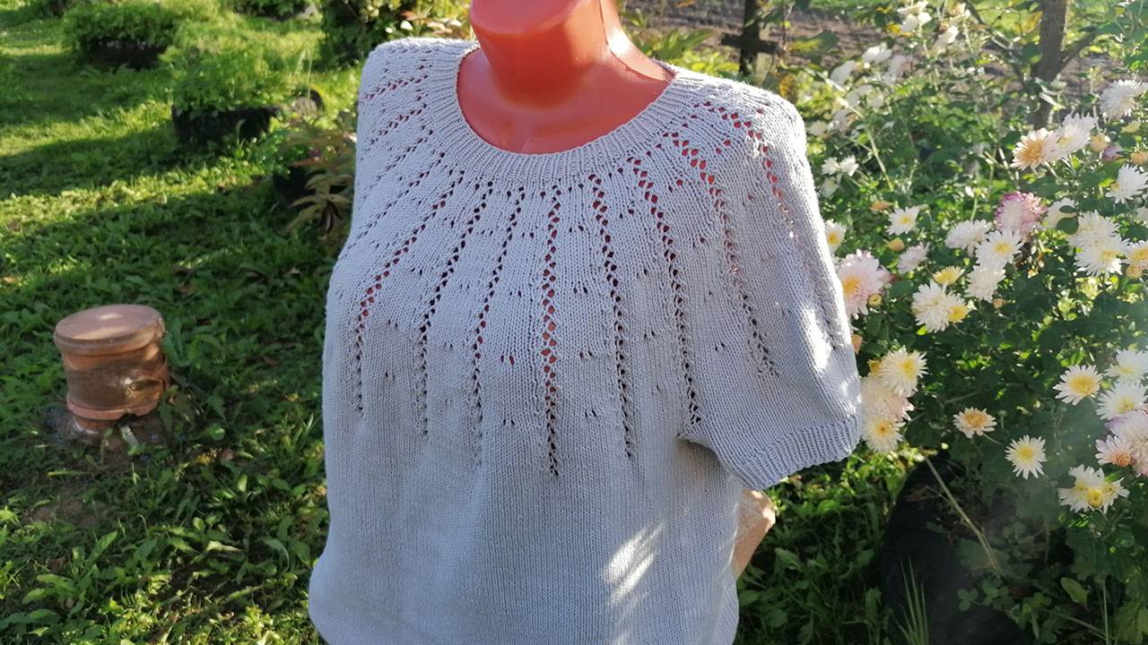 Кофточка с круглой кокеткой "Лучи" //Рассказываю как вязала
