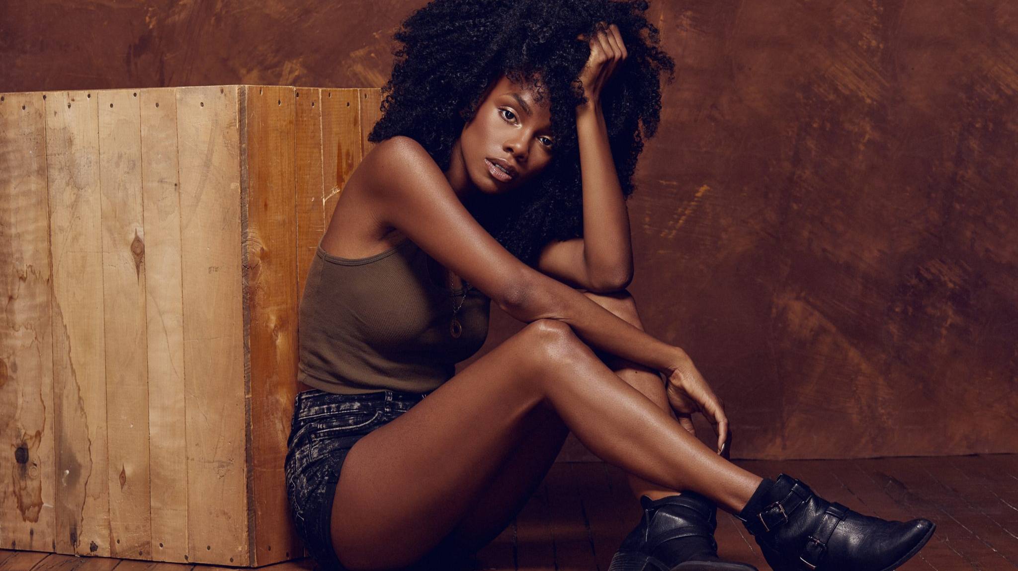 Дина Африка