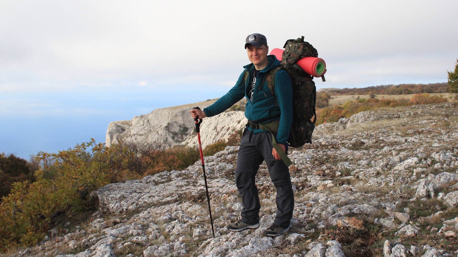 ОПОЛЗНЕВОЕ. ЧУТЬ НЕ ЗАМЕРЗЛИ В +25.  ГРЕЕМСЯ В БУХТЕ ЛАСПИ