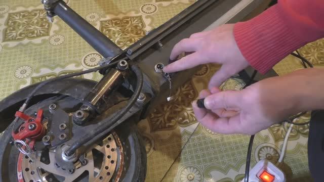 Ремонт зарядного устройства, замена штекера электросамоката Kugoo MAX SPEED