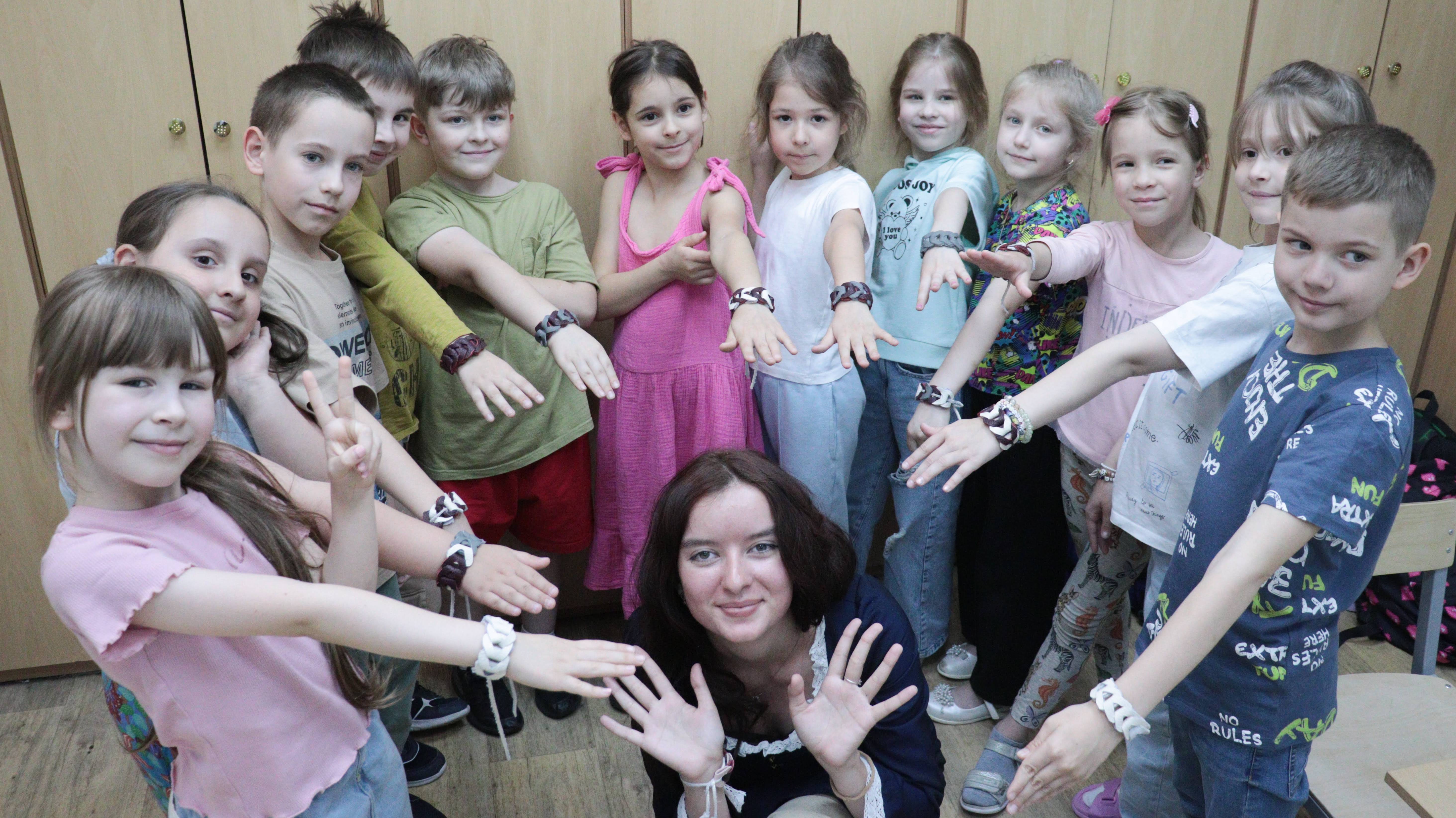 В Школе "МОРОЗКО" прошёл мастер-класс по изготовлению браслетов из кожи