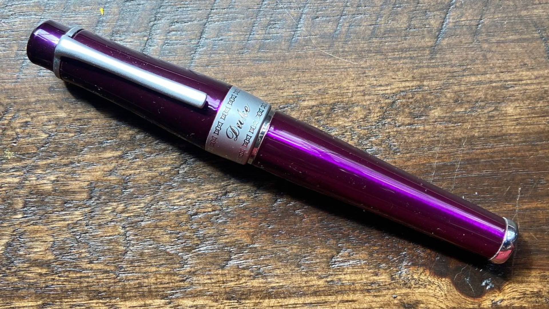 Перьевая ручка Duke Charlie Chaplin с необычным пером fude