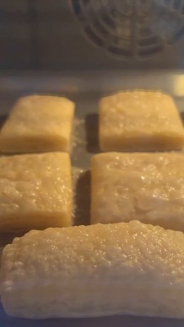 Хочется СЛАДКОГО, но ЛЕНЬ готовить? БЕРУ СЛОЁНОЕ ТЕСТО в ЧИЖИКЕ и ВЫПЕКАЮ!