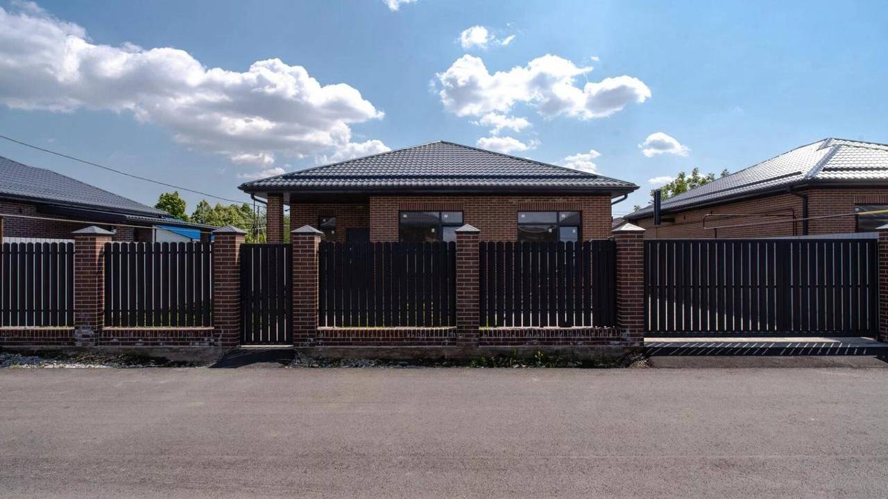 Продажа домов в КП Звездный с АН Гауди риелт. тел. 88007770154