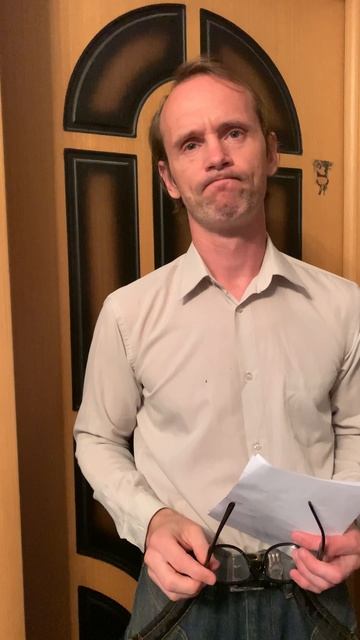 Так я писал пробы. И такой у меня получился директор булочной.