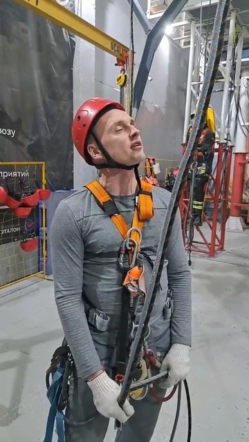 Еще одна группа успешно завершила курс промышленного альпинизма на полигонах ЦПО Аландр