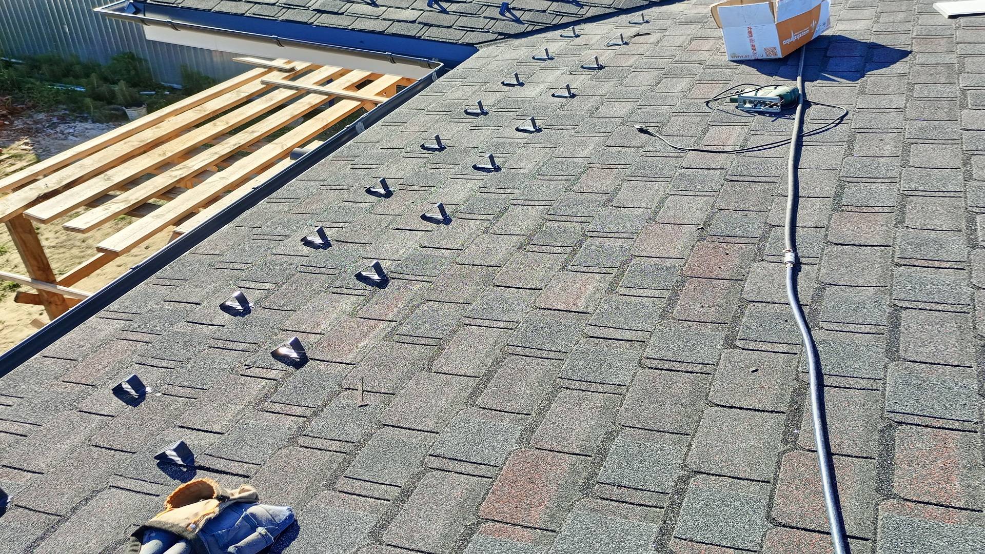 Сколько снегодержателей рядов делается при минимальном скате?