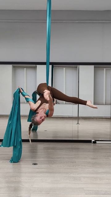Aerial Silks/Воздушные полотна