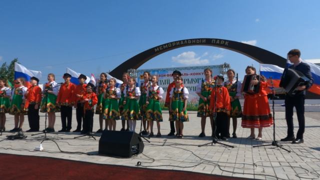 GX017163 GX017161 "ИГРАЙ, ГАРМОНЬ, ЗВЕНИ, ЧАСТУШКА"--2025