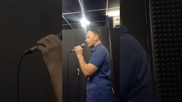 Олег Рыбаков-"Что ж ты лето"(кавер-версия) .mp4