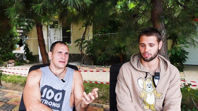 Тренировочные сборы в Крыму Интервью с участником Сердюков Дима