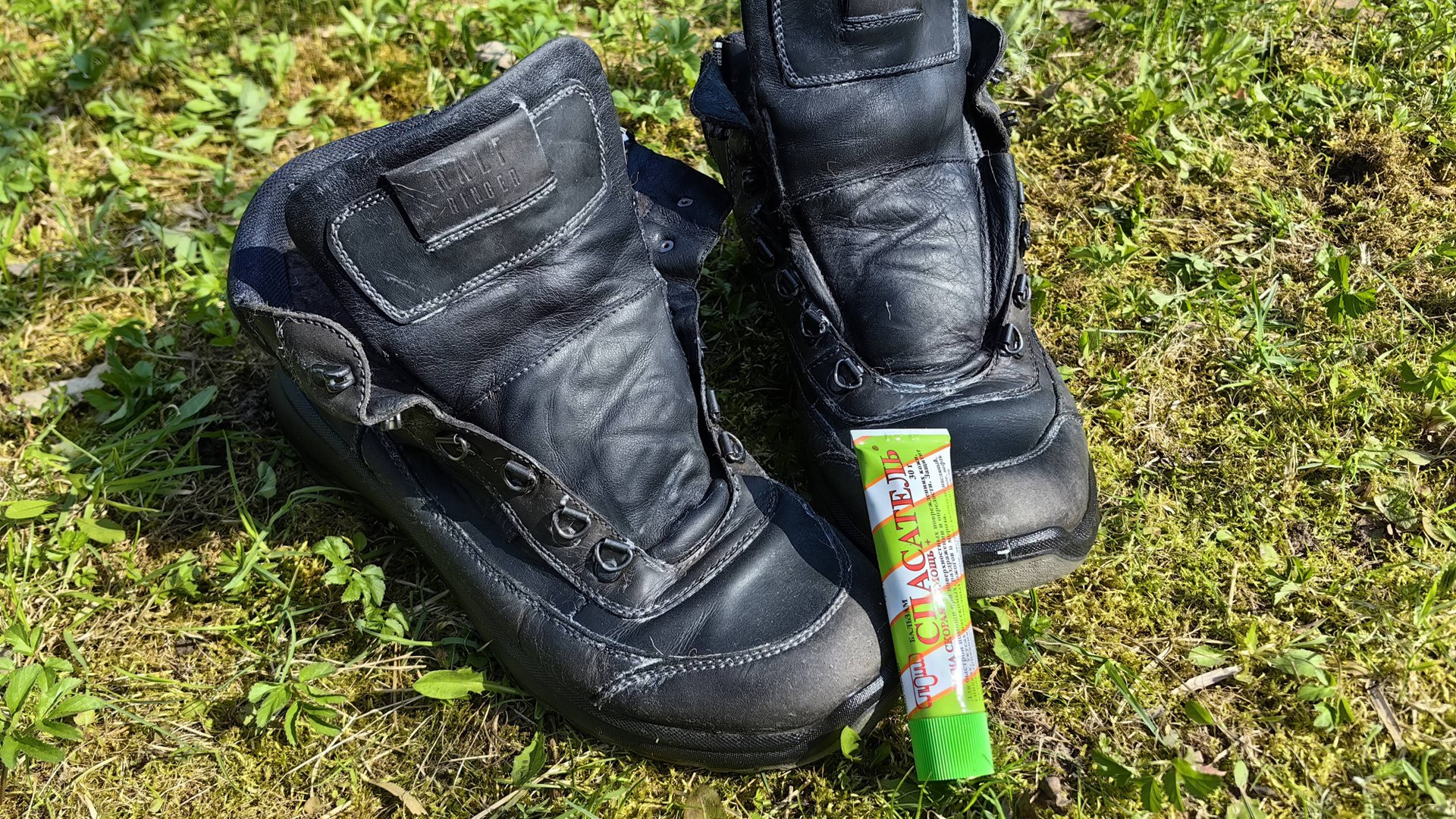 Бюджетный уход за старой рабочей обувью