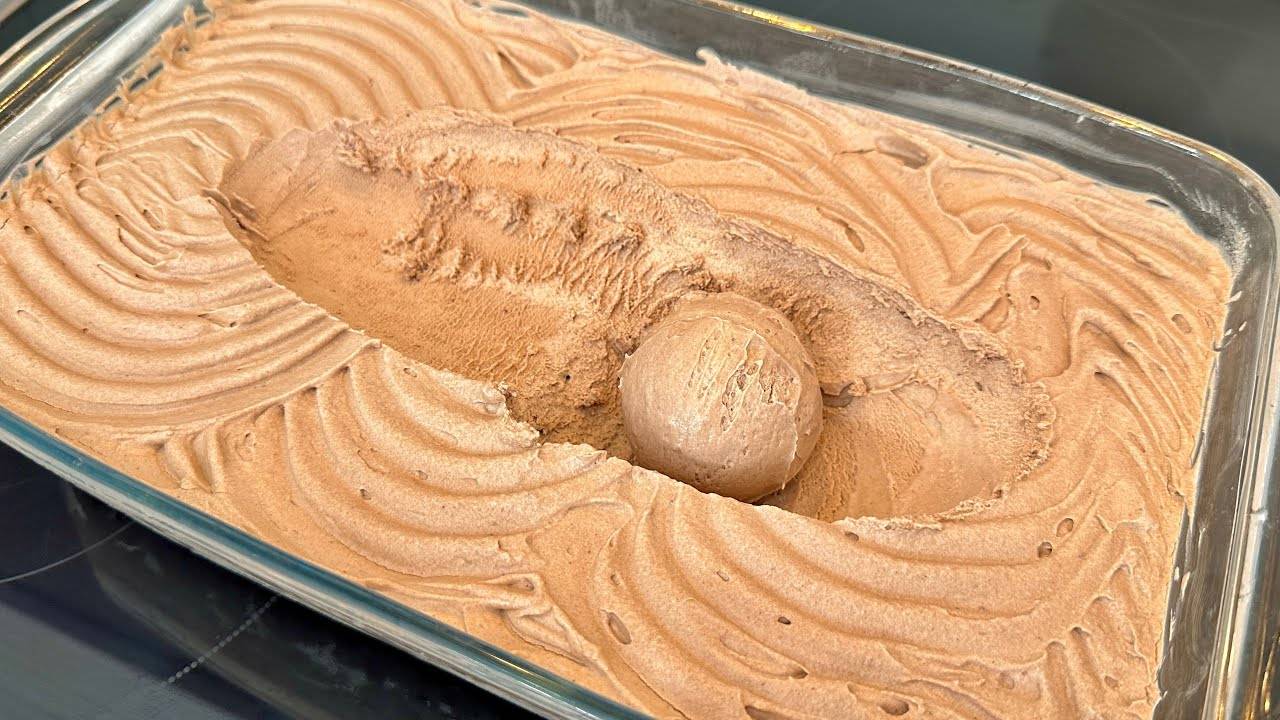 Простой рецепт домашнего шоколадного мороженого всего из 3 ингредиентов