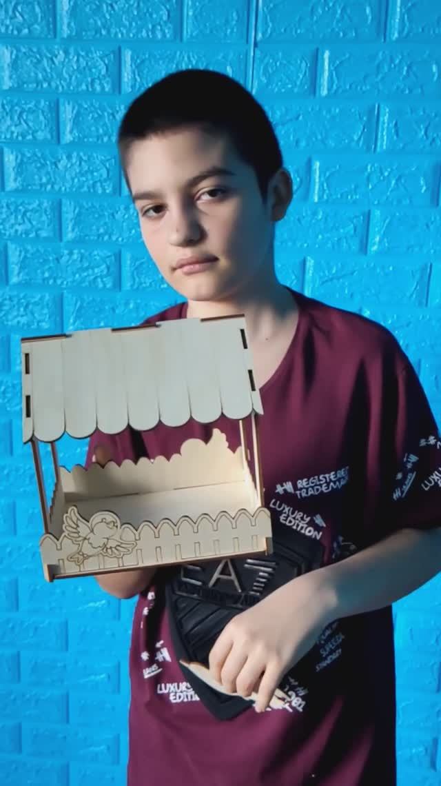 Кормушка для птиц только собрать. Канал Тутси-диеты и путешествия.