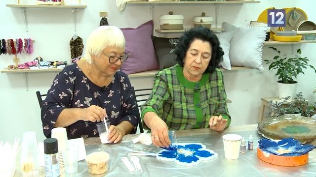 Домашние идеи: техника рисования эпоксидной смолой