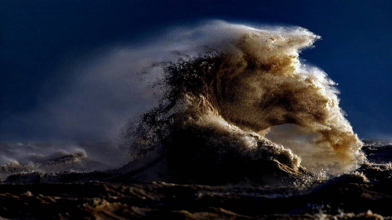 Буря в чайной ложке