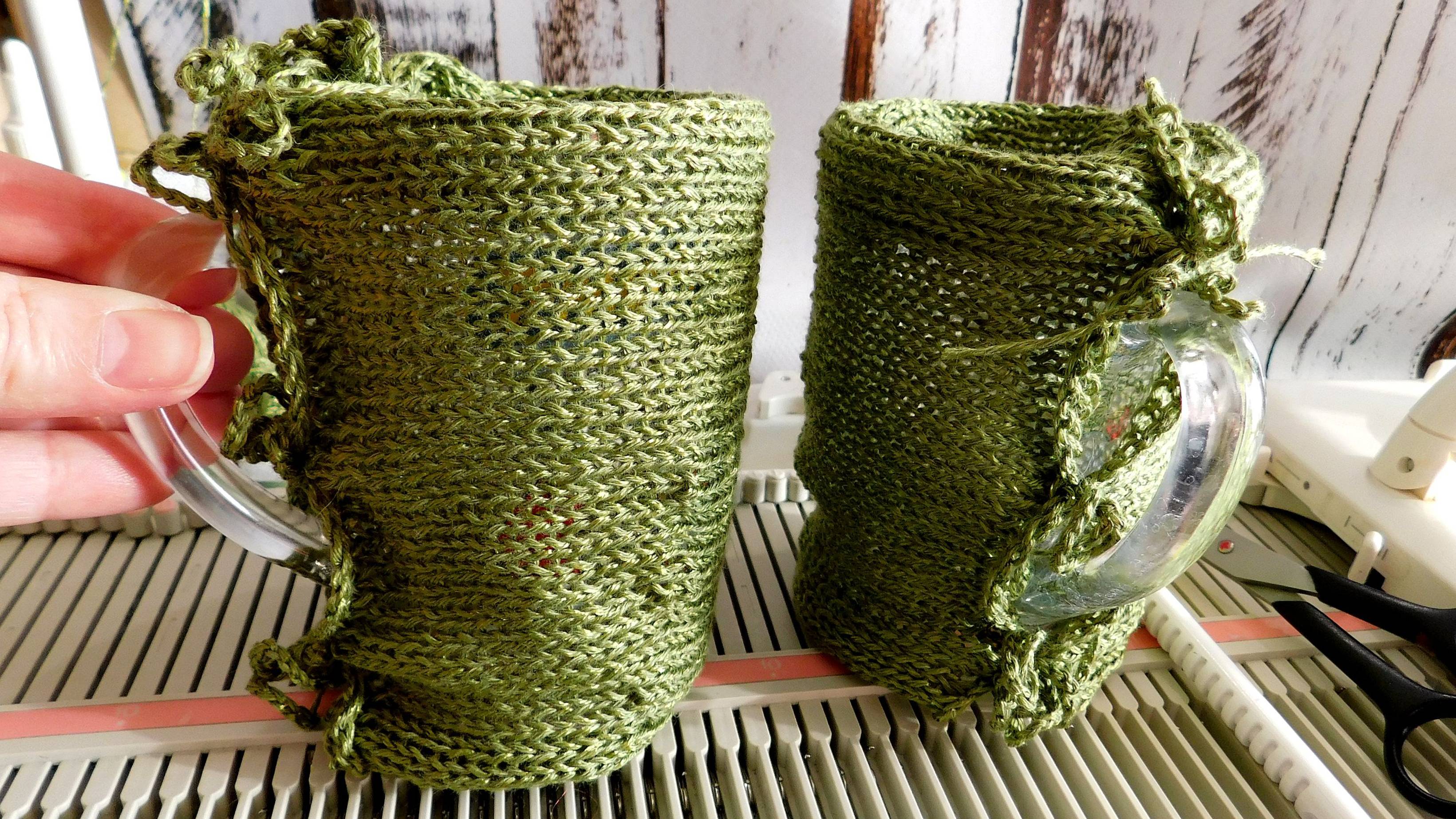 ДОРОЖНЫЙ ФУТЛЯР ДЛЯ КРУЖКИ ПО-БЫСТРОМУ // LK150 // ВЯЖУ НА КАМЕРУ 🔥