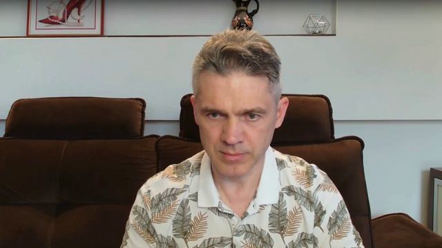 Тёмный учитель  Кайн даёт уроки подрастающим Творцам.