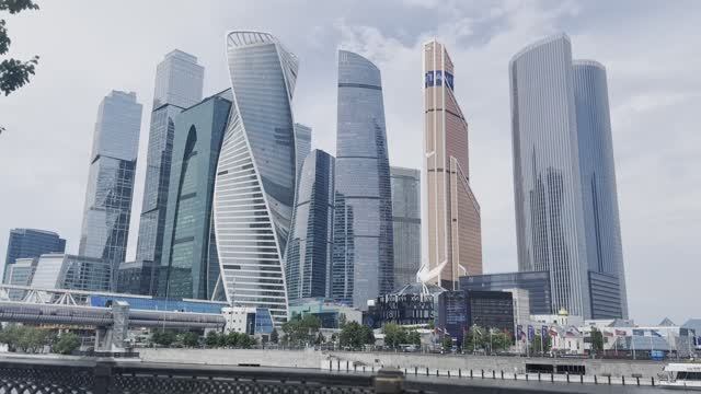 ПРОГУЛКА ПО НАБЕРЕЖНОЙ ТАРАСА ШЕВЧЕНКО | ВИД НА МОСКВА-СИТИ