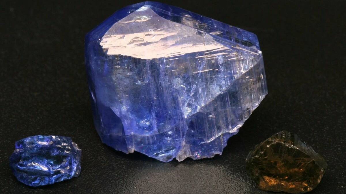 Гаджет Аарона для прямой связи с Богом. Часть 13. Яхонт (корунд) цвета сапфира