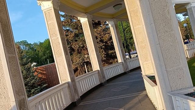 Северный речной вокзал. Причалы с круизным теплоходом, набережная и парк, новое место для отдыха