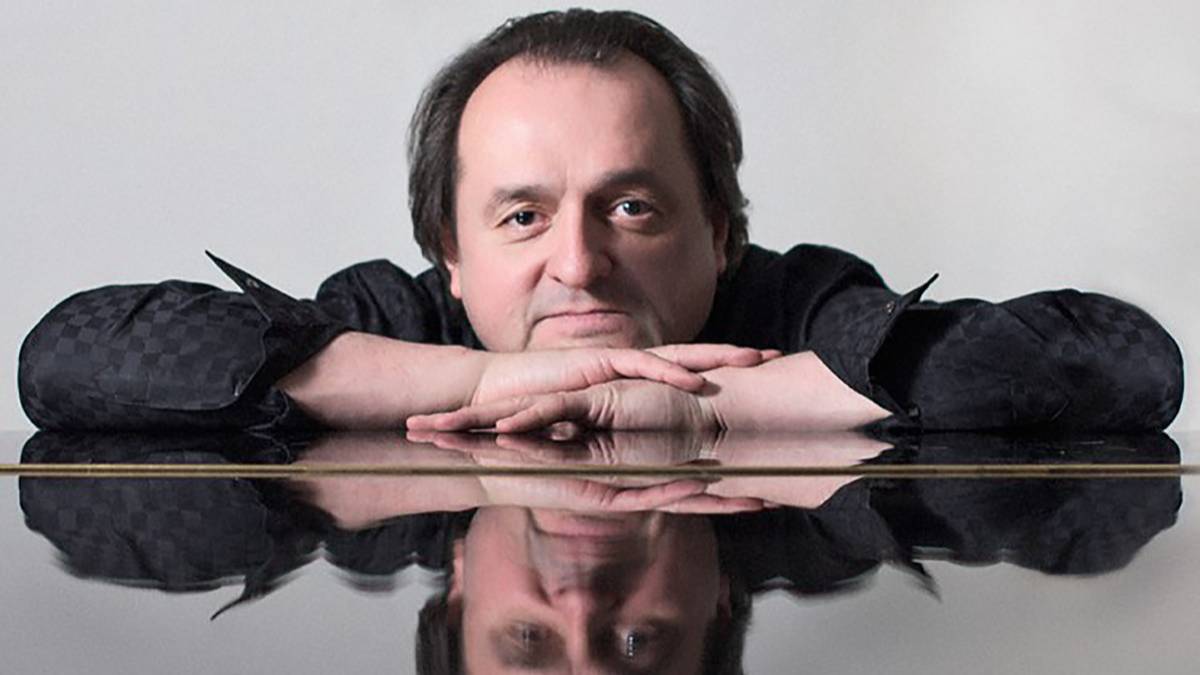 Rinat SHAKIROV plays CHOPIN's Mazurka a-moll op.67, №4 - bis in MZF, 2014