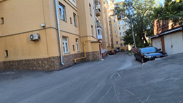 Исследуем окрестности