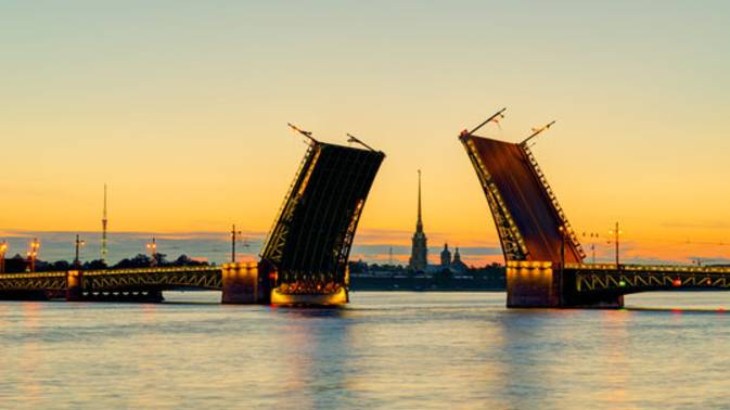 РЫБАЛКА В БЕЛЫЕ НОЧИ, РАЗВОД МОСТОВ , ХОТ-ДОГ С КОРЮШКОЙ⚡⚡⚡ #спиннинг