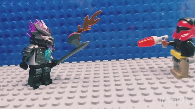 Лего поджигатель против волка!