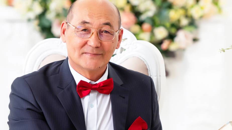 Амандык Курманбаев. Emmanuelle. Эммануэль. Подпишитесь на канал.