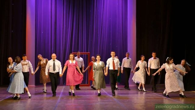 Хореографическая студия "Мари-дэнс" - Стоят девчонки