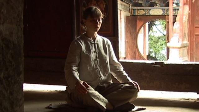 Даосская йога для женщин. Маточный массаж