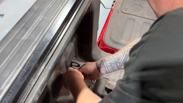 Установка панель Молле BMS для кузова Додж Рам ТРХ 2020-2024